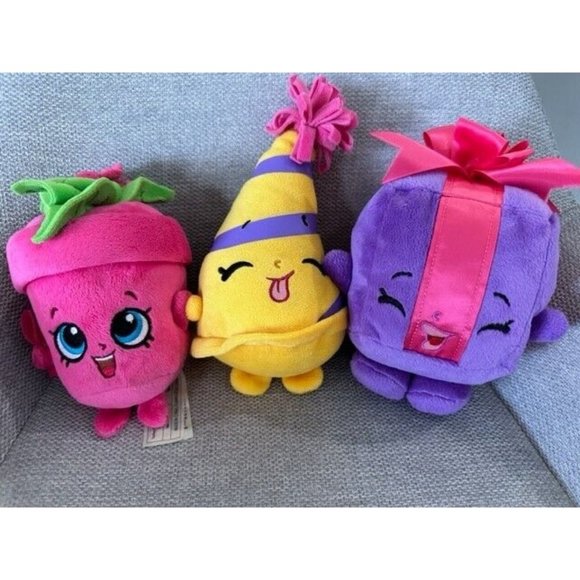Shopkins | Toys | Shopkins Lot Of 3 Plush Toys Miss Pressy Present Peta ...